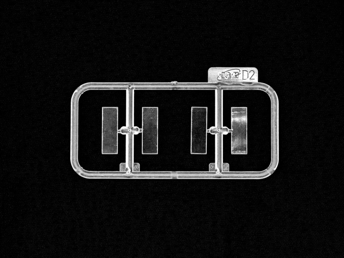 ICM 1:35 Typ 2,5-32 with Shelter German Ambulance 35402