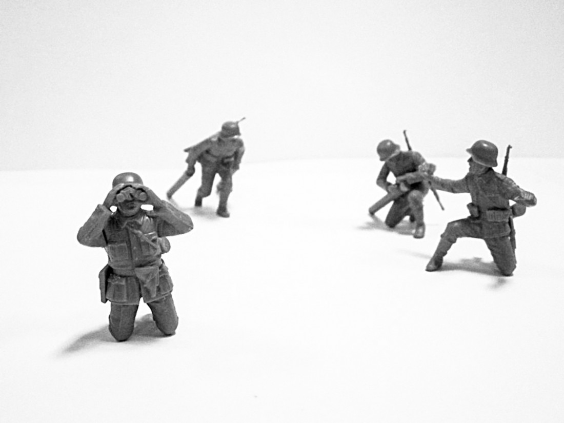 ICM 1:35 7,62 cm Pak 36(r) with German Crew 35801