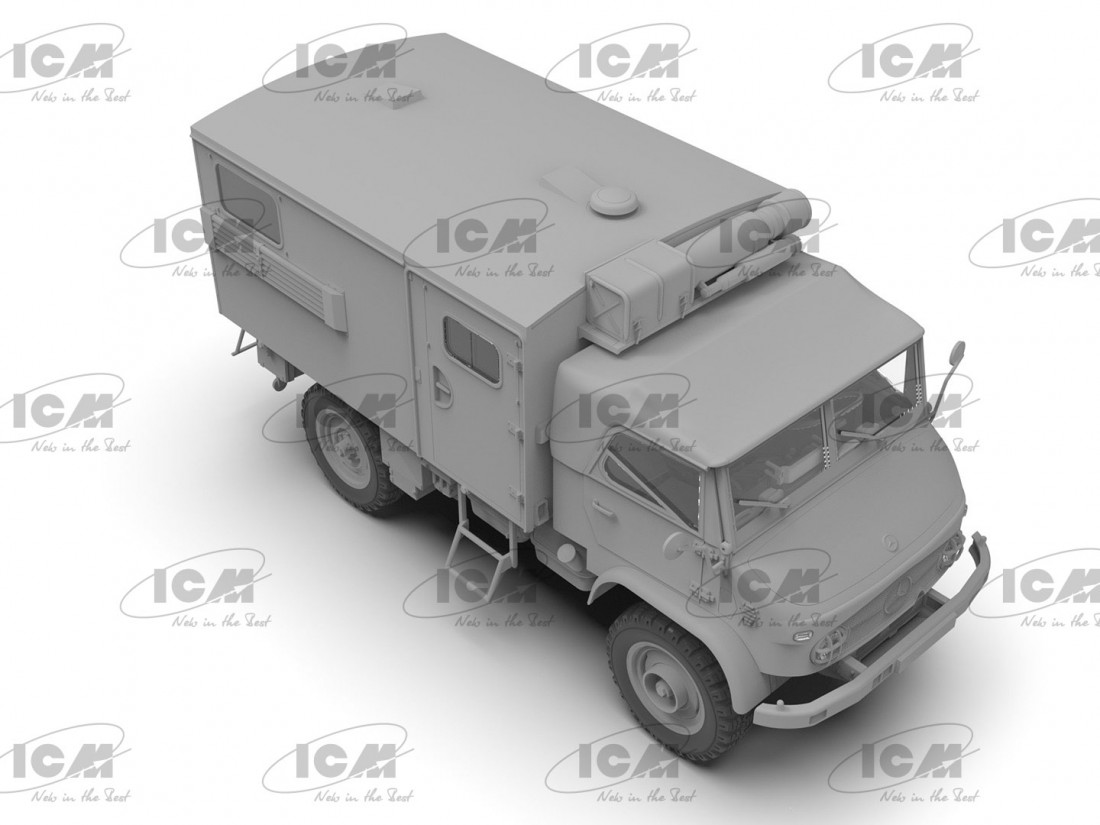 ICM 1:35 Unimog S404 w/ Box Body 35136